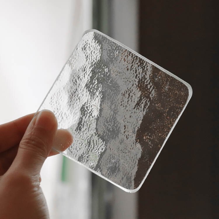 What is water-textured glass? You know the unique beauty of water ...